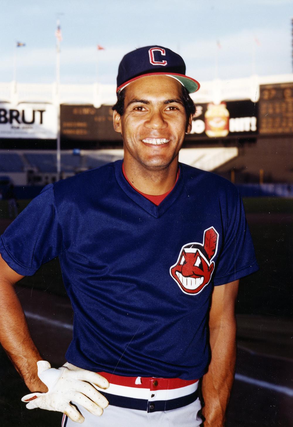 #CardCorner: 1984 Topps Manny Trillo | Baseball Hall of Fame